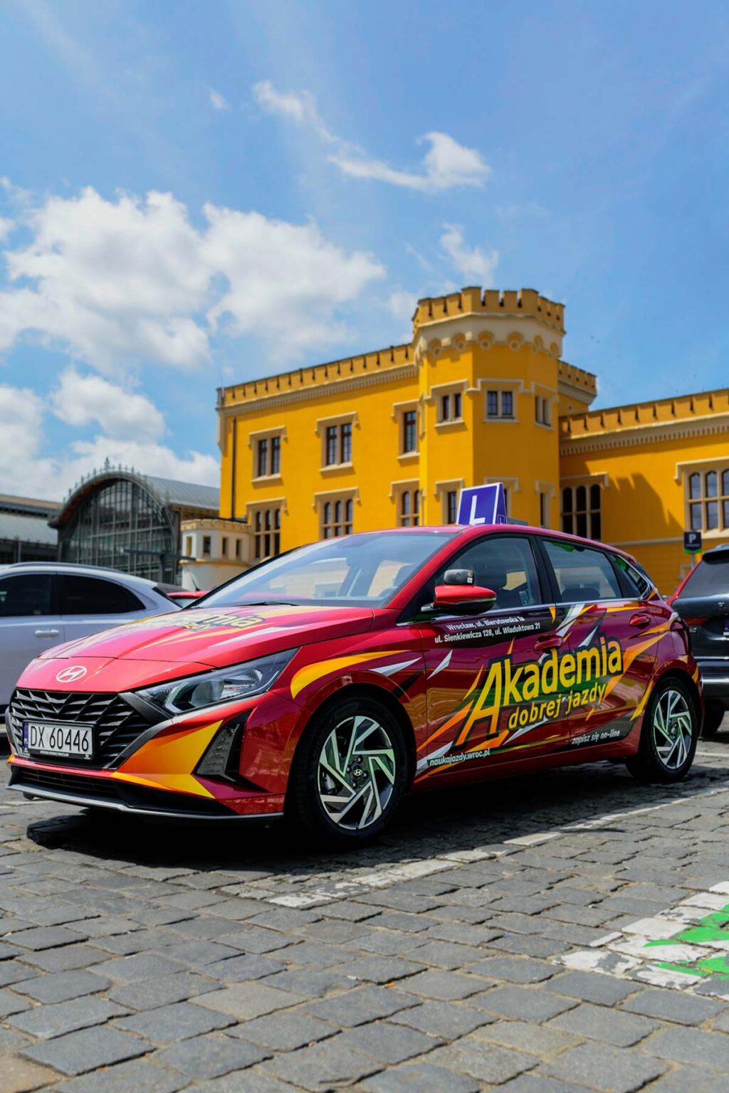 Prawo jazdy kat. C i C+E – czym można jeździć? Różnice i uprawnienia